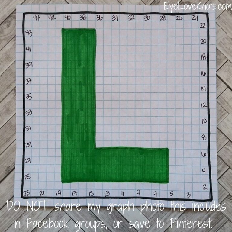 18" C2C Alphabet Square - Free Crochet Pattern - EyeLoveKnots