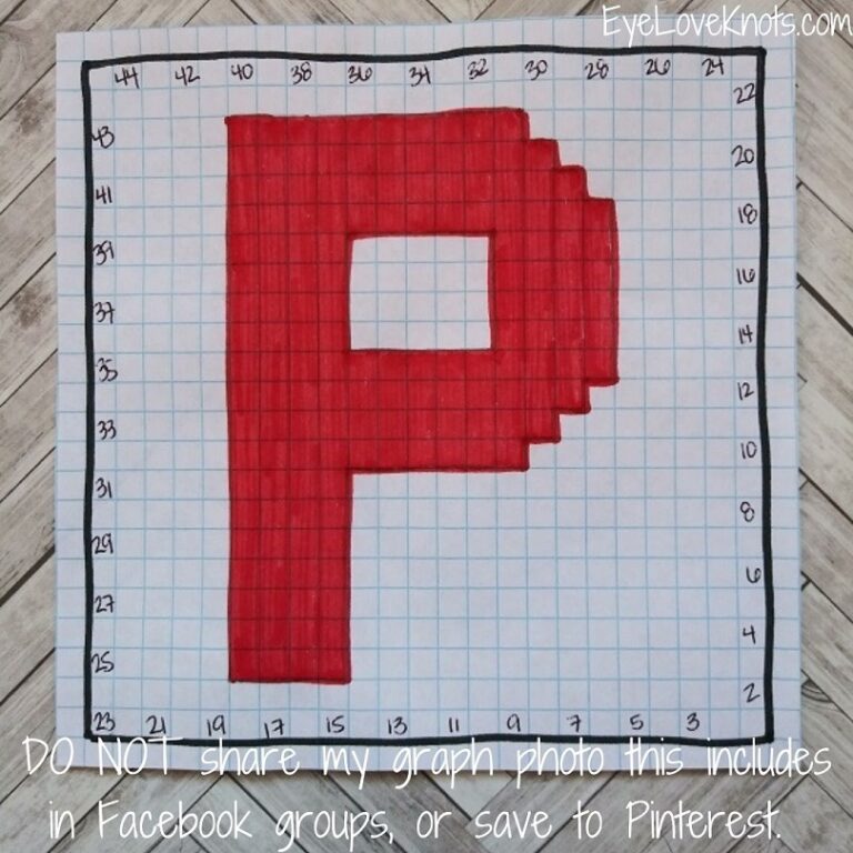 18" C2C Alphabet Square - Free Crochet Pattern - EyeLoveKnots