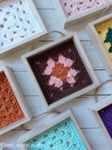 Gia Shadow Box - Free Crochet Pattern | Easy Granny Square Wall Hanging ...