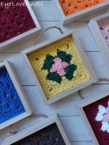 Gia Shadow Box - Free Crochet Pattern | Easy Granny Square Wall Hanging ...