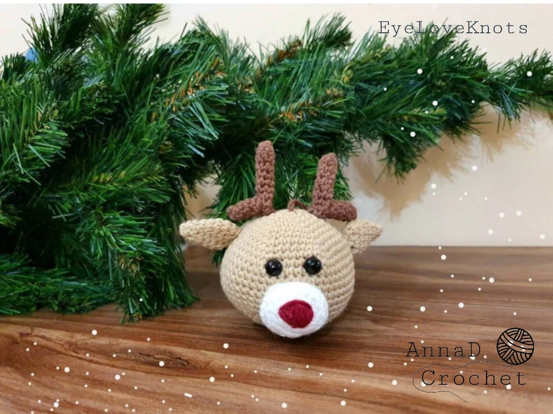Reindeer Ornament - Free Crochet Pattern - EyeLoveKnots