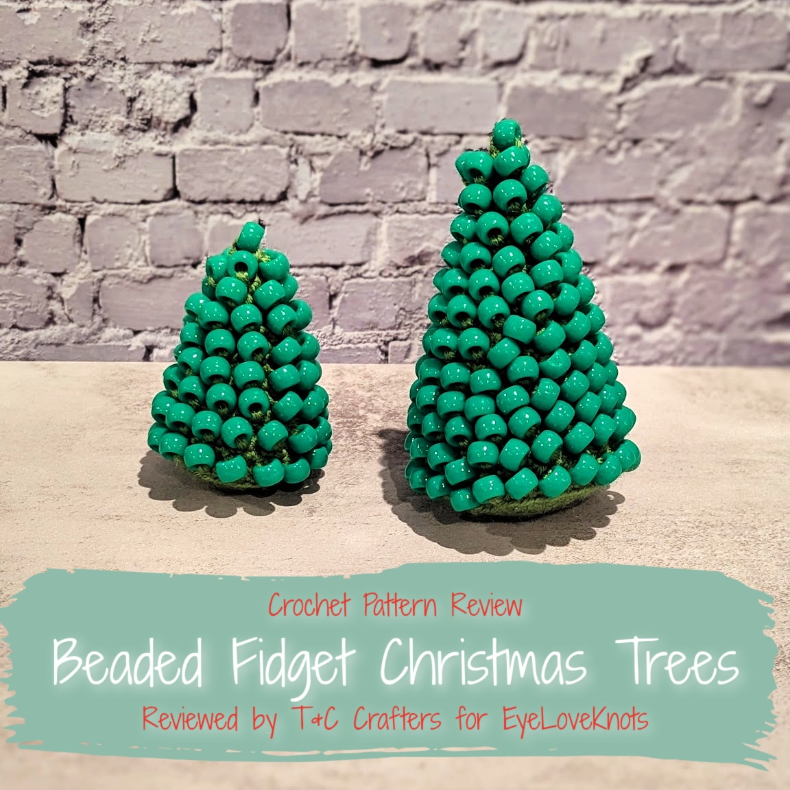 Beaded Fidget Christmas Trees - Crochet Pattern Review - EyeLoveKnots