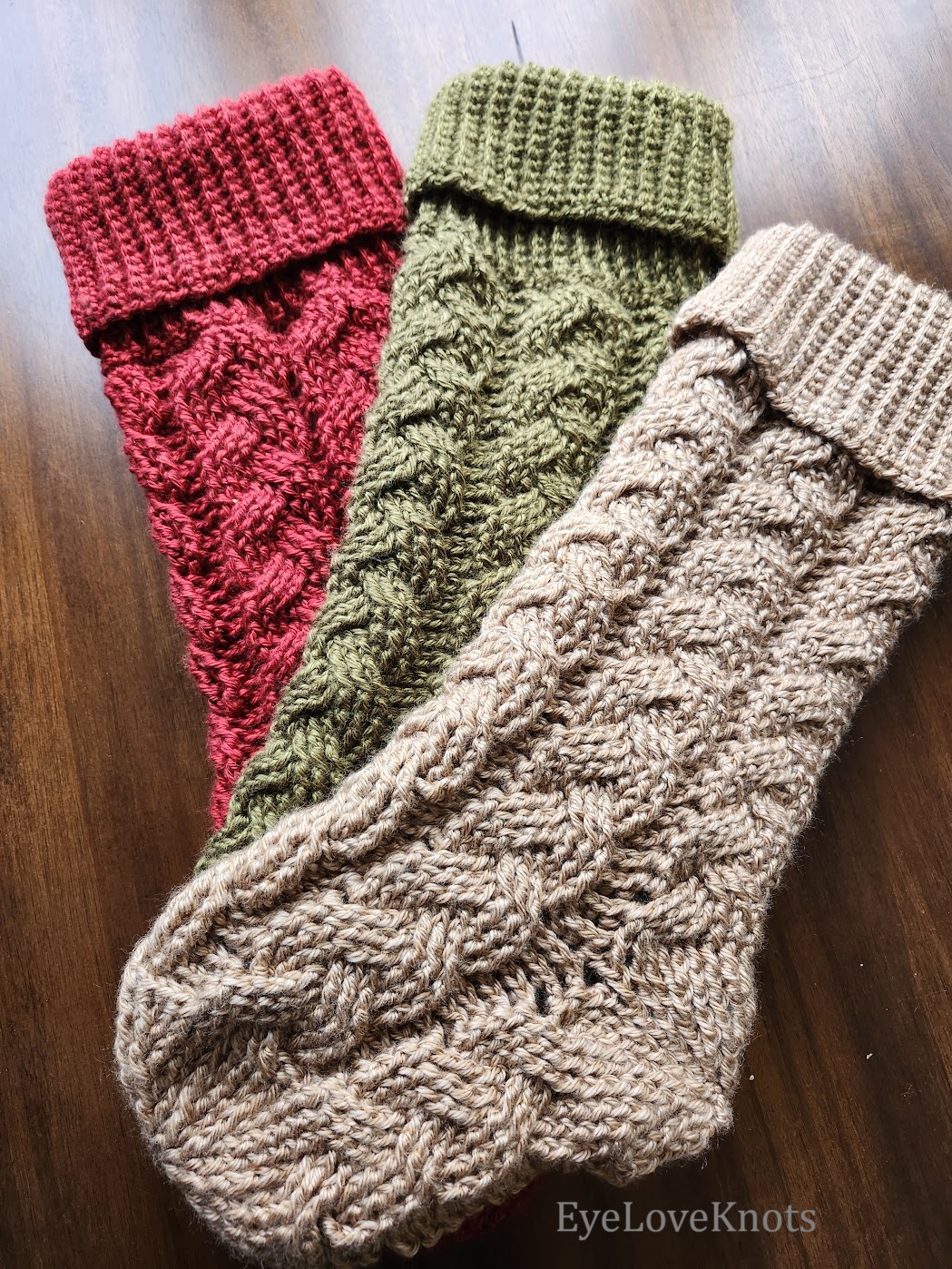 Cozy Cottage Cable Stocking - Crochet Pattern Review - EyeLoveKnots